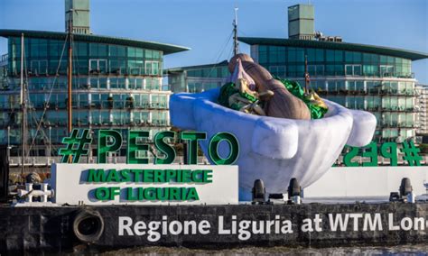 Il Mortaio Gigante Del Pesto Ligure Dopo Londra Sar Anche Al Festival
