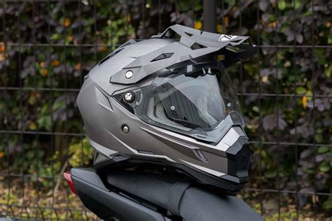 1万3千円のフルフェイスヘルメットがスタイルチェンジまでできて凄い！thh Tx 28│webヤングマシン｜新車バイクニュース