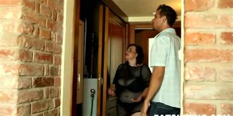 Fullweight Bbw Facesitting With Bitchy Sandra Tnaflix Com