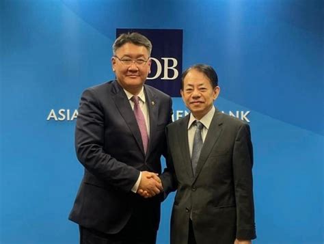 Сангийн сайд Б Жавхлан Азийн хөгжлийн банкны ерөнхийлөгчтэй уулзлаа