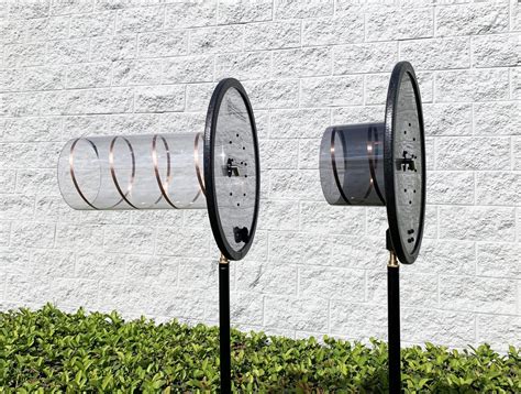 무료 이미지 미술 식물 가로등 세례반 잔디 Output Device 원 오디오 장비 간단한 기계 장치 금속 자동차 바퀴 시스템 자동차 타이어 패션