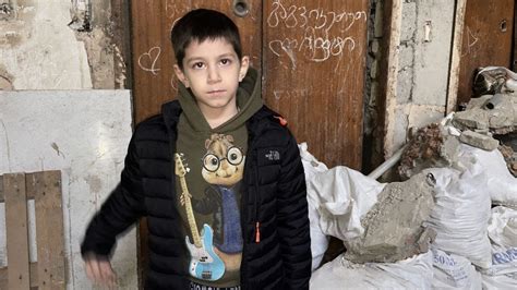 😢💔„ეს ის დღეა როდესაც ყველაზე უბედური ბავშვი ვარ საქართველოში “ Youtube