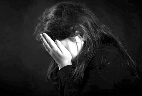 11 წლის უმწეო გოგონა პირუტყვის სადგომში შეიყვანა და