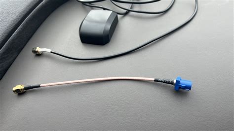 Подключил штатную антенну GPS к ГУ Teyes lux one — Hyundai Santa Fe (4G ...