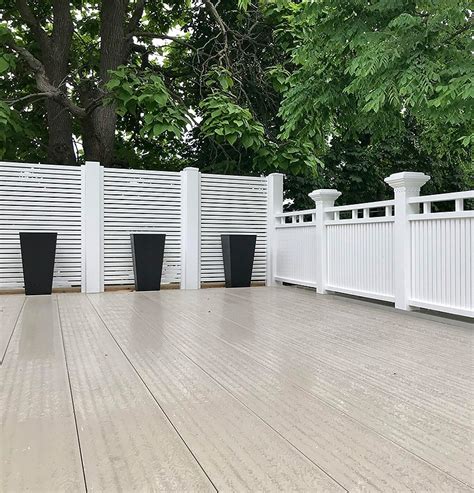Durable Vinyl Railings For Decks In Ridgeway And Fort Erie