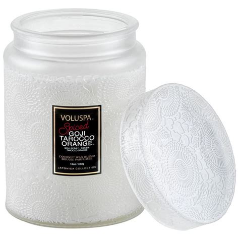 Свеча ароматическая VOLUSPA "Пряная китайская ягода и красный апельсин ...