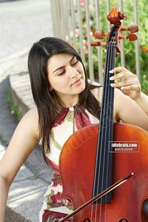 Pin By Fati Skikdia On Hansika Motwani Cinema Actress Actresses Telugu Cinema