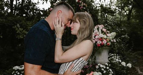 Taylor Swift And Travis Kelces Wedding Plans And Guest List Revealed