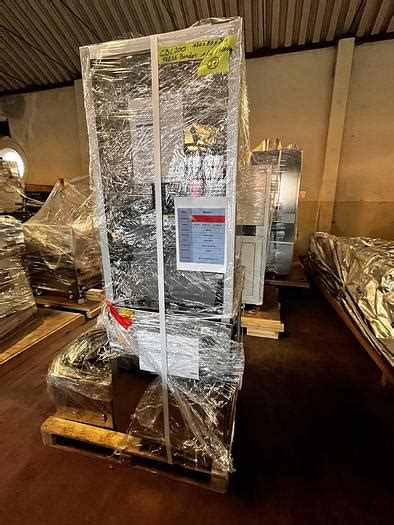 Used 2012 Suss Microtec Cb200 High Pressure Bonding Chamber For Sal