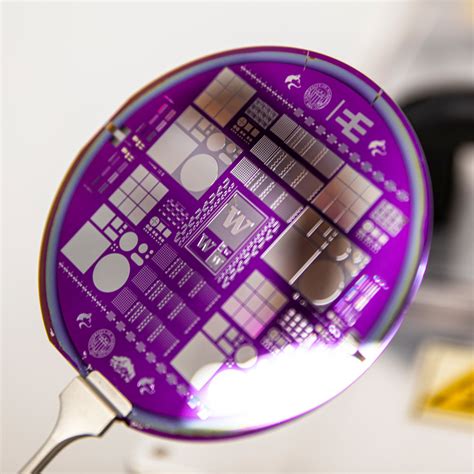 Precision At The Smallest Scale Uw College Of Engineering