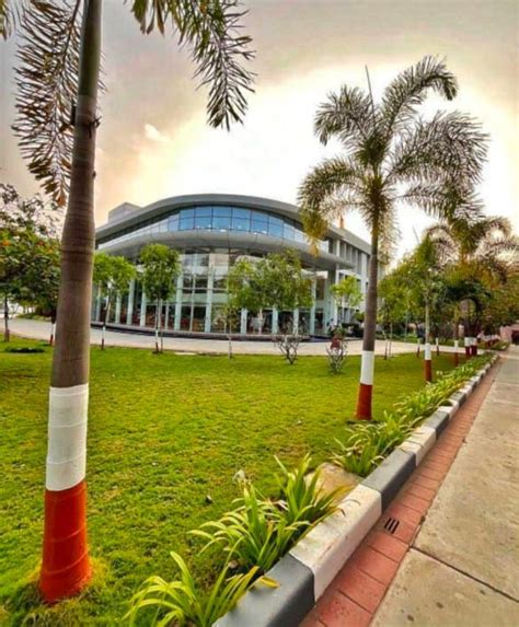 Mohan Babu University Tirupati Admission 2025 Dates Fees Eligibility Application Process