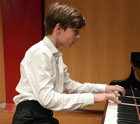 Colin Pütz Beethoven Piano Club