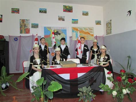 მესამე კლასის ღონისძიება 01 05 2015 Youtube