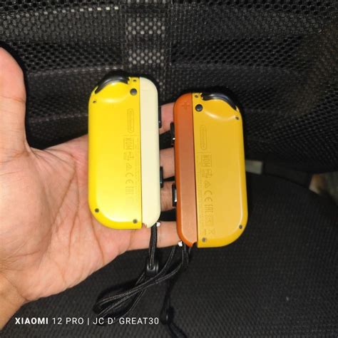 Pokemon Joycon Lets Go Pikachu Video Gaming Gaming Accessories Controllers On Carousell