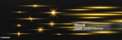 밝고 아름다운 별들의 집합 조명 효과 밝은 별 일러스트레이션을위한 아름다운 빛 크리스마스 스타 하얀 불꽃은 특별한 빛으로 반짝입니다 투명한 배경에 벡터 반짝임 광선에 대한