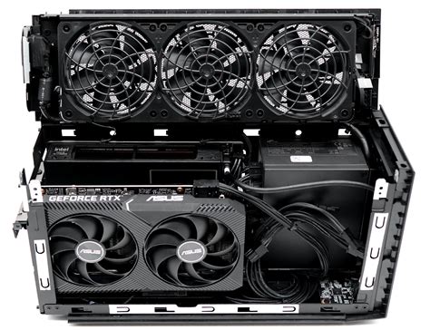 L Intel NUC Extreme Compute Element Se Montre Pause Hardware