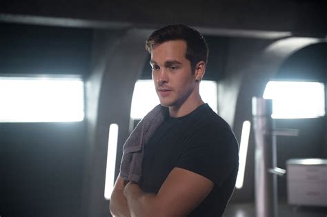Supergirl Chris Wood On Mon Els Heros Journey Scifinow