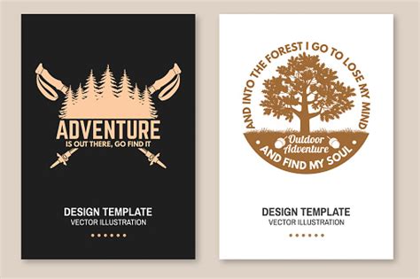 영감을 주는 모험 따옴표가 있는 하이킹 포스터 디자인 세트 전단지 포스터 떡갈나무 잎이 달린 배너 도토리 핀 숲 하이킹 폴 숲