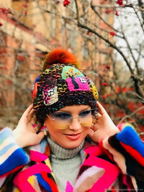 Шапка ОСЕННИЕ ДОМИКИ в интернет магазине Ярмарка Мастеров по цене 12000 ₽ K3zn2ru Шапки