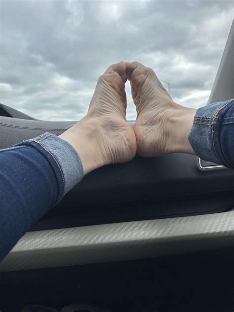 Car Feet Rpublicfeetpics