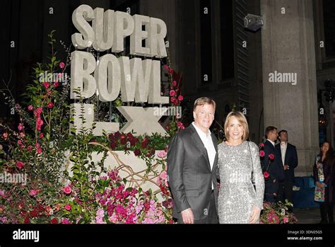 Roger Goodell And Jane Goodell At The Nfl Commissioners Party On