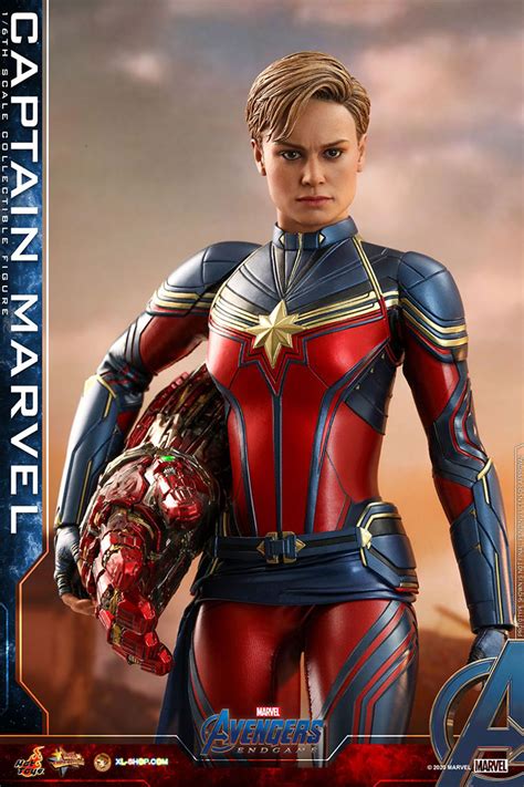 Hot Toys Mms575 Avengers Endgame 16th Scale Captain Marvel