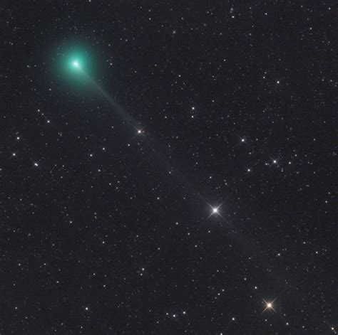 Hyperbolic Comet Swan
