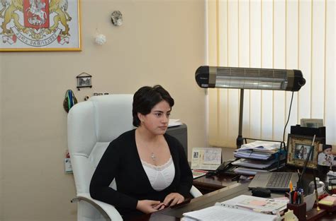 სტუმრად რუსთავის საკრებულოში ~ ქ რუსთავის № 20 სკოლა