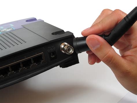 Linksys WRT54GS V2 Antennas Replacement IFixit Repair Guide
