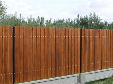 Деревянный забор универсальное ограждение для частного дома