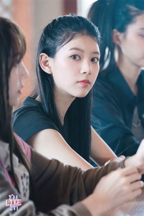 Weverse Illit Image Behind Cut Ill Moka Kpop Girl Groups Kpop