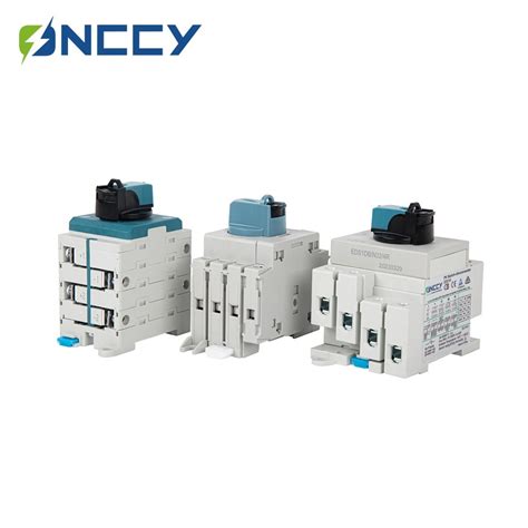 Panel Mounting Dc Isolator 1200v 2 Poles 4poles 32a Isolation Switch For Distribution Systems