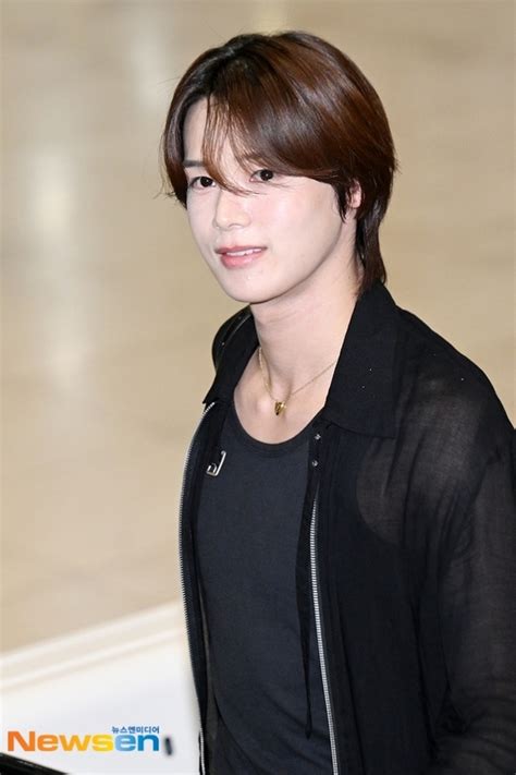 【photo】andteamのk、スケジュールのため日本へ…笑顔で挨拶（動画あり） Kstyle