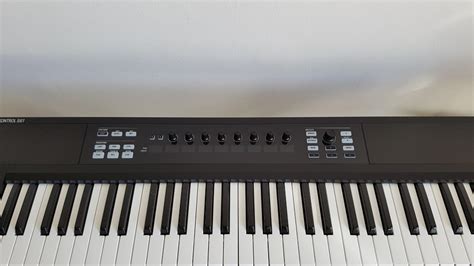 Native Instruments Komplete Kontrol S61 Midi Keyboard Original Version For Sale Hobbies And Toys