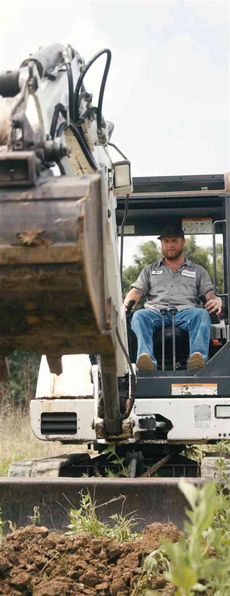 New Vs Used Excavators Should I Buy New Or Used Heavy Equipment