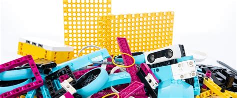 SPIKE Prime Review Better Than The Best