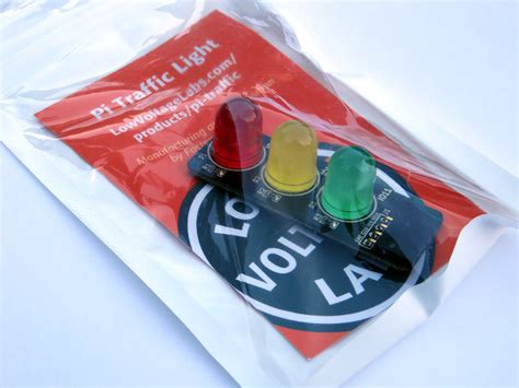 Pi Traffic Light Low Voltage Labs