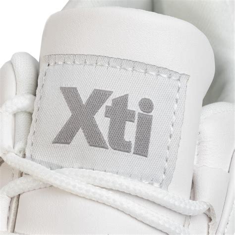 Sneakersy Xti 57032 Biały Pl