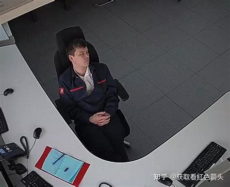 如何使用yolov5进行人员行为检测，特别是识别“睡觉”和“玩手机”的行为进行识别，工作睡觉行为检测数据集工作中玩手机行为检测，7721张图片