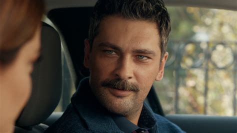 Mesut Continúa Con Su Investigación A Pesar De Que El Cuerpo De Niyazi Aparece Una Vida Perfecta