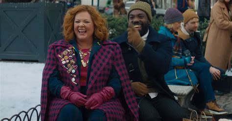 Genies Melissa Mccarthy Grants Unlimited Wishes In Trailer For The