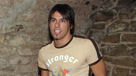 Galerie Fotbalista Milan Baroš Ve Výtahu Potkal Victorii Beckham Kvůli Lásce K Baníku Měl