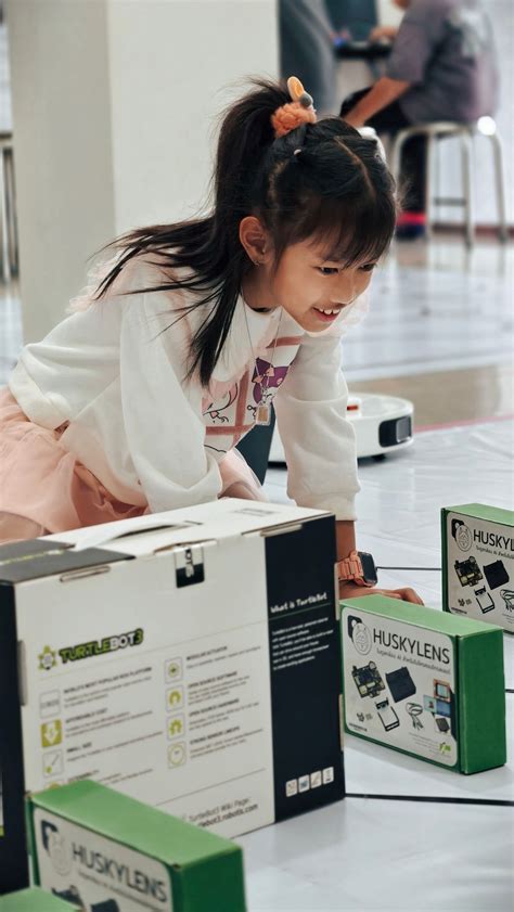 น้องมะนาว Robot Programmer Nps Robotics Computer