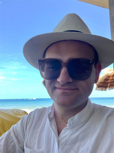 Richard Schofield Medium