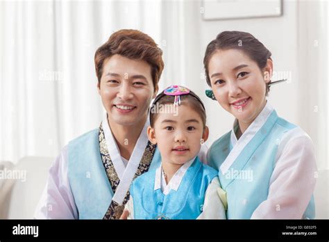 Retrato De Familia Tradicional China