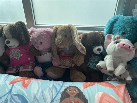 My Current Cuddle Crew 😊 R Buildabear