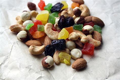 견과류 말린 과일 및 설탕에 절인 과일이 혼합되어 있습니다 0명에 대한 스톡 사진 및 기타 이미지 0명 개체 그룹 건강한 식생활 Istock