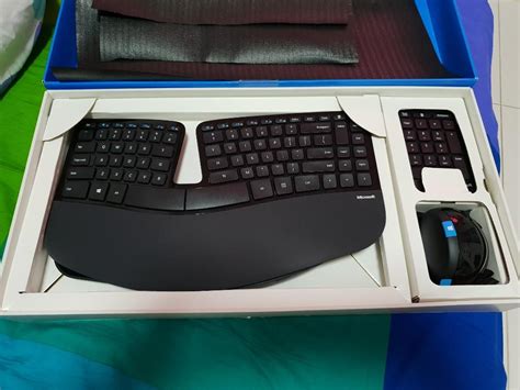 Microsoft Keyboard Wireless Computers Tech Parts Accessories Computer Keyboard On Carousell