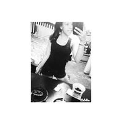 Stream Paola Nicole Rios Music Listen To Songs Albums Playlists For