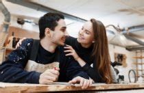 Should I Give Up On Her or Keep Trying? 20 Signs to Stop Chasing Her – Whisper Advice